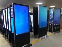 China Interactive Indoor Digital Advertising Screens Free Standing 1920*1080P High Resolution for sale