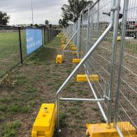 China Hot Galvanized Mesh Fence Panels Mobile Outdoor Temporary Construction for sale