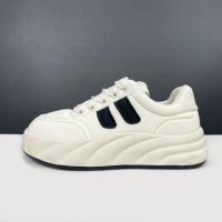 China Low Cut Womens White Casual Sneakers Comfort Black Colorblock Letter for sale