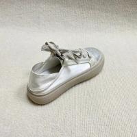 China Heightening Platform Sneakers Women Silk Upper Running Shoes For Women for sale