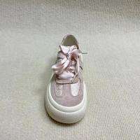 China Women pink classic and comfort sneaker with silk lace daily use for sale