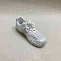 China Women N-word flat running shoes breathable and casual with net surface for sale