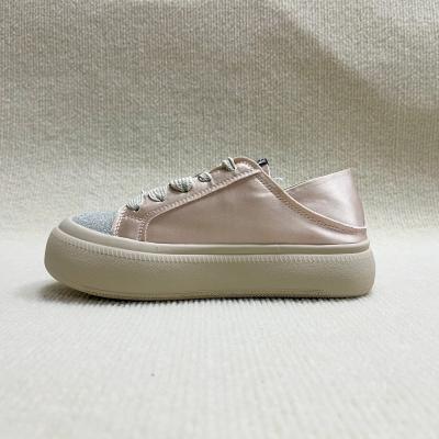 China Classic Platform Sneakers Women Round Head And Thick Soled With Silk Surface for sale