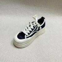 China Women lace canvas shoes with thick sole and hollow breathable fisherman for sale