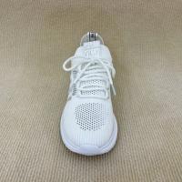 China Lightweight White Sneakers Women Antislip Soft Leather White Trainers for sale