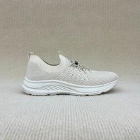 China Bottom Light Soft White Trainers Breathable Ladies Sport Shoes Athletic for sale