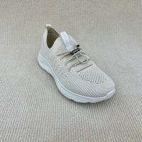 China Bottom Light Soft White Trainers Breathable Ladies Sport Shoes Athletic for sale