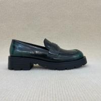 China Fashion Green Platform Loafers Modern Leather Platform Loafers for sale