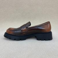 China Microfiber Brown Platform Loafers Women Casual Leather Platform Loafers for sale