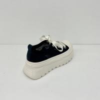 China Women fashion breathable sneakers with high top and silk lace up for sale