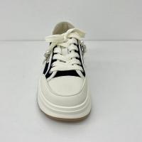 China Leisure Black And White Canvas Sneakers With Breathable Mesh Upper for sale