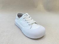 China Women white casual sneakers cover head round toe and low cut for sale