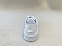China Women white casual sneakers cover head round toe and low cut for sale