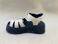 China Black White Designer Platform Sandals US 5- US 10 Flat Platform Sandals for sale