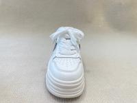 China Autumn White Canvas Trainers Heightening Womens White Leather Casual Sneakers for sale