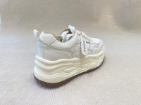 China Heightening White Trainers Women Pigskin Insole Ladies Trainers for sale