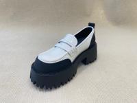 China Black White Thick Sole Loafers Womens British Style Thick Soled Leather Loafers for sale