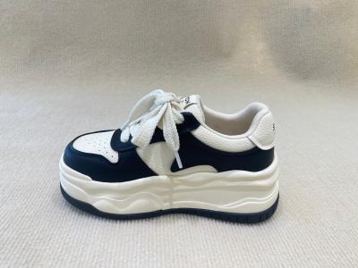 China Thick Soled Womens Trainers Leather Breathable Best Walking Shoes For Women for sale