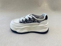 China Chinese style embroidery low-top women casual sport lightweight comfortable round head for sale