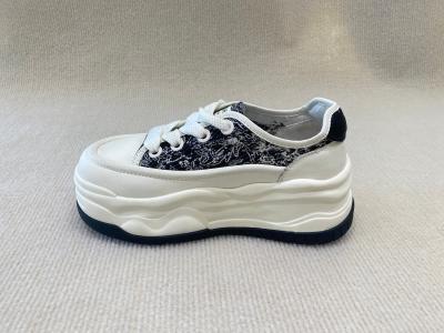 China Chinese style embroidery low-top women casual sport lightweight comfortable round head for sale
