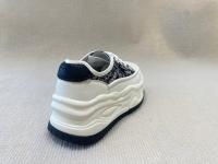 China Chinese style embroidery low-top women casual sport lightweight comfortable round head for sale