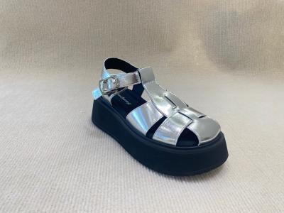 China Velvet Upper Silver Flatform Sandals Thick Soled Platform Sport Sandals for sale