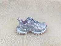 China Women soft comfort sport shoes with mesh upper breathable and deodorant for sale