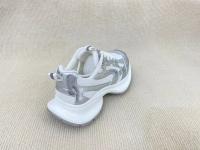 China Women white comfort sport shoes with mesh upper breathable and anti slip for sale