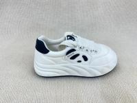 China Fashion Microfiber White Platform Sneakers Women With Flat Heel And Creature Pattern for sale