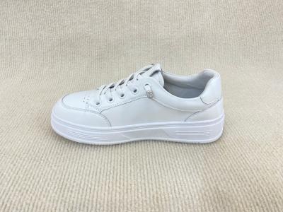 China Climbing Running Pure White Sneakers Breathable Spring Lace Up Sport Shoes for sale