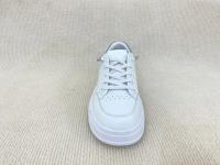 China Women pure white and flat heel sport shoes with breathable mesh and lace up for sale