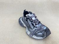 China Retro Style Fashion Classic Sneakers Grey Classic White Sneakers For Women for sale