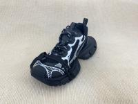China Mesh Lining Old Fashioned Sneakers Retro Classic Womens Trainers for sale