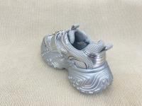 China Silver White Fashion Sneakers With Paillette Cristal Breathable Mesh And Low Cut for sale