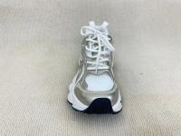 China Lacing PU Gold Leather Sneakers With Script Mesh Upper Women Sneakers for sale