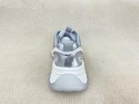 China Breathable Silver Womens Sneakers ODM Silver Trainers Ladies for sale