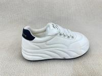 China Casual Women Fashion Sneakers Soft Rubber Bottom White Fashion Sneakers for sale