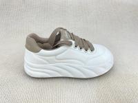 China Lightweight Stylish Sneakers For Women OEM ODM Most Comfortable Fashion Sneakers for sale