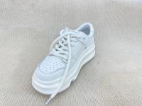 China Women white sneakers with thick soled and breathable mesh upper genuine leather for sale