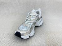 China PU Outsole Women Gold Sneakers UK 2.5 - UK 7.5 Size White And Gold Sneakers for sale