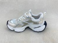 China PU Outsole Women Gold Sneakers UK 2.5 - UK 7.5 Size White And Gold Sneakers for sale
