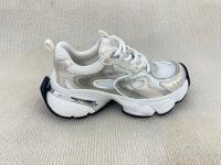 China PU Outsole Women Gold Sneakers UK 2.5 - UK 7.5 Size White And Gold Sneakers for sale