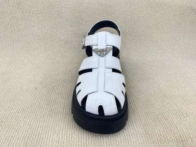 China Thick Soled White Platform Sandals TPR Comfortable Platform Sandals for sale