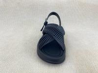 China Flat Heel Women Black Flip Flops For Beach Pool Summer Black Platform Flip Flops for sale