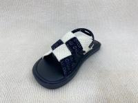 China Black And White Platform Flip Flops Most Comfortable Flip Flops For Women for sale