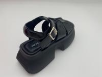 China Women summer black thick soled sandals with metal button genuine leather summer for sale