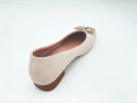 China Women white comfort loafers with low-cut low heel with genuine leather for sale