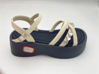 China Women white bottomed sandals with rhinestone with pure color and genuine leather for sale