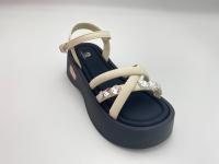 China Women white bottomed sandals with rhinestone with pure color and genuine leather for sale