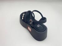 China Women black bottomed sandals with rhinestone genuine leather in summer for sale